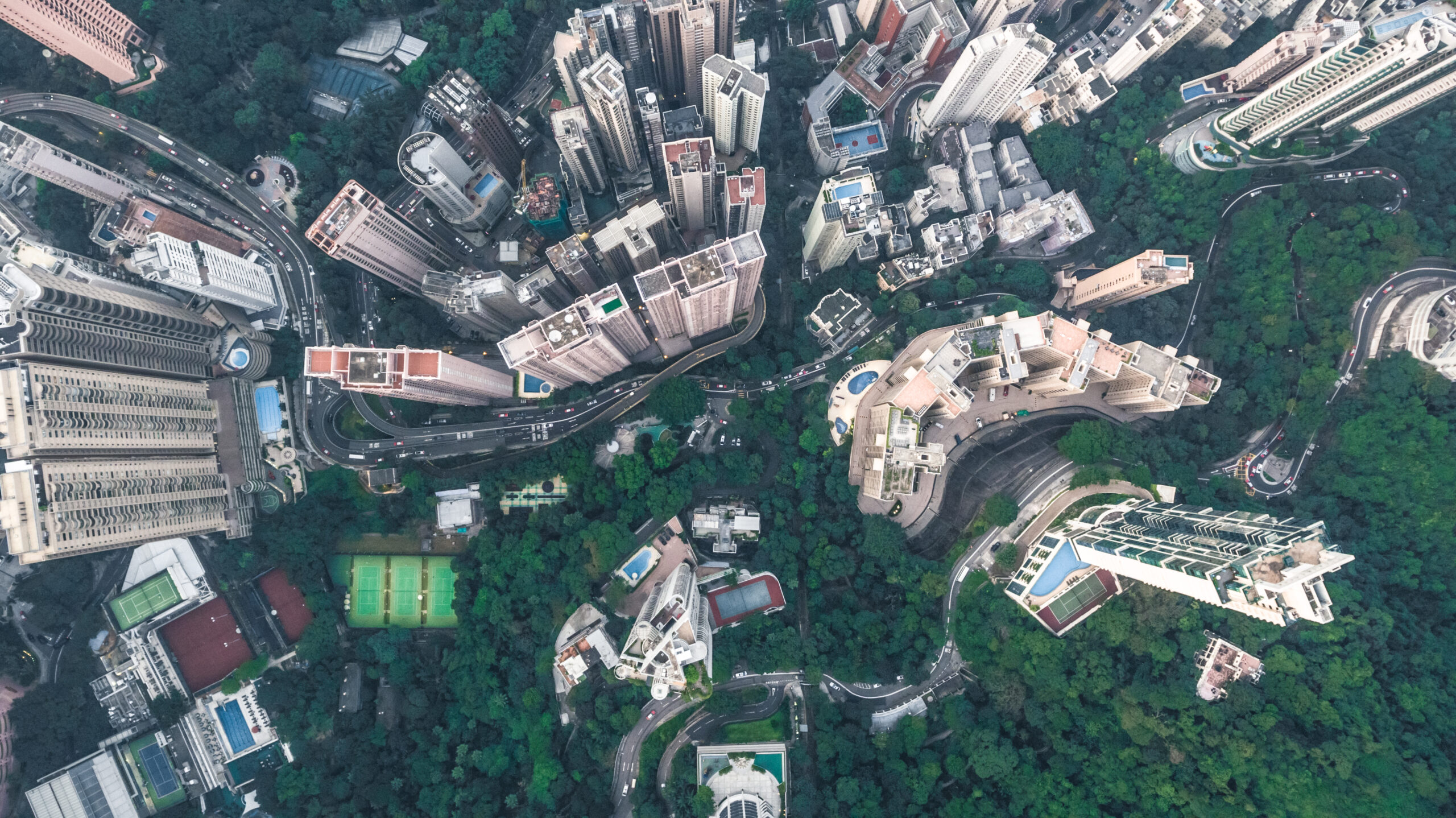 The present and future of cities is written on the screen - Tomorrow ...
